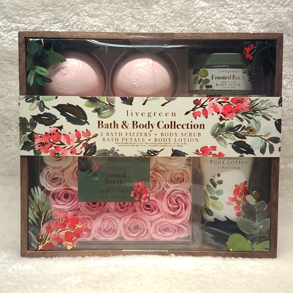 livegreen | Bath & Body | Livegreen Bath Body Collection Frosted Berry Scent New | Poshmark